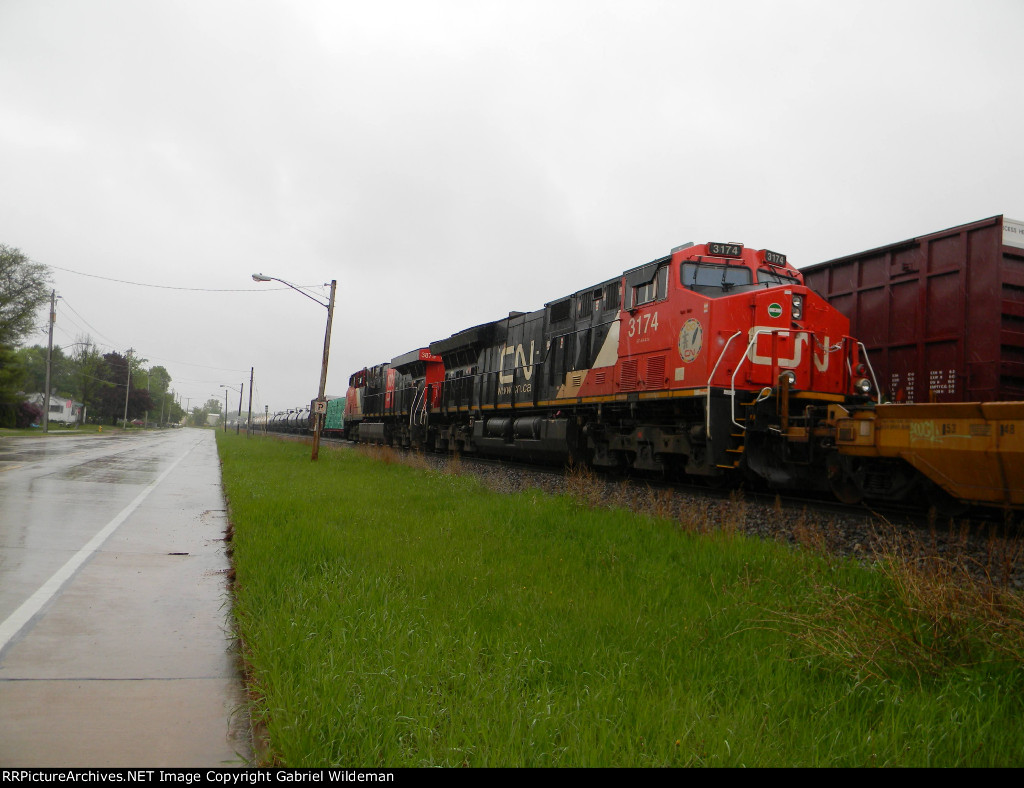 CN 3174 & CN 3879